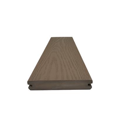Cina 14ft Decking solido a solco resistente per aree ad alto traffico in vendita