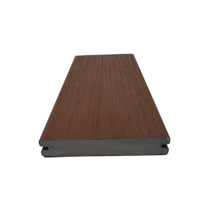 Cina 140 mm*25 mm di pavimenti solidi a scanalatura grigia eco-consapevoli per progetti edilizi sostenibili in vendita