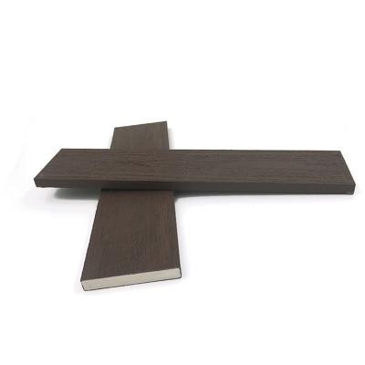 Cina Parquet solido senza scanalature funzionale in schiuma di PVC da 18 mm e ASA per spazi esterni pratici in vendita