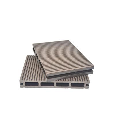 Cina CE/ISO Certified Square Hole Decking La soluzione definitiva per l'aggiornamento degli scenari in vendita