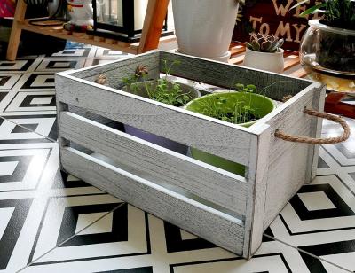 China Home Decoration Wooden Crates with Handle in Brown Gray or Custom Color for sale