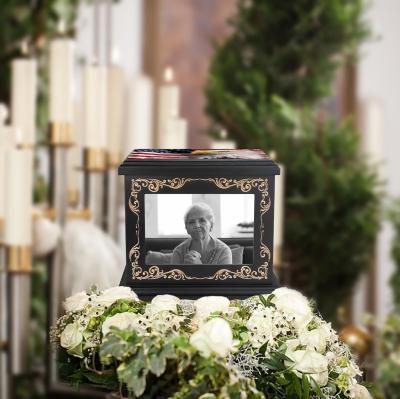 China Unieke fotoraam crematie urnen voor menselijke as afdrukken zijde-scherm afdrukken Te koop