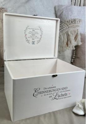 Cina Africa Regional Feature Custom Logo Memory Scatola di legno per l'amore in vendita