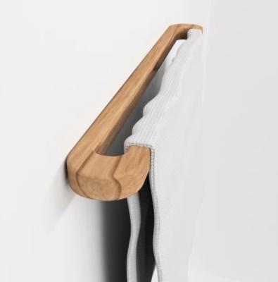 Cina Come richiesta bagno porta asciugamani in legno montato a parete asciugatore lungo appendiabiti display rack in vendita