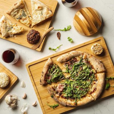 Cina Set di 3 tavole da taglio in bambù in legno Set con porta in vendita