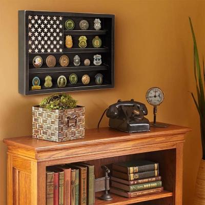 Cina Sfida militare del governo Display del portamonete con decorazione muraria in legno della bandiera americana in vendita