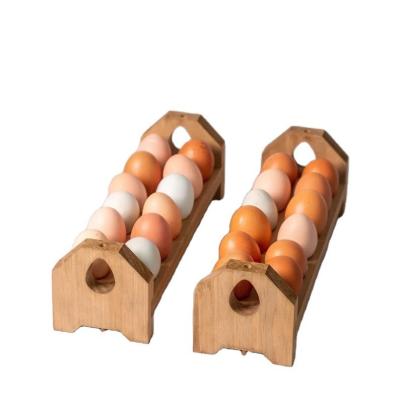 China bandeja de cartón de huevo de madera hecha a mano de bambú o soporte de huevo de madera personalizado para la cocina de la granja en venta