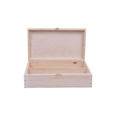 China Onvoltooide wijndoos van dennenhout met cadeaupakket 34x20x10 cm aangepast Te koop