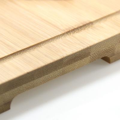 Cina Stoccati utensili da cucina ecologici Tavola da taglio in legno massello multiuso con maniglia in vendita