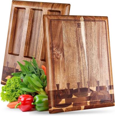 Cina Tavola da taglio di legno ecologica con scanalatura integrata e contenitori rimovibili in vendita