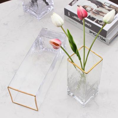 China All-Season Modern Square Handgemaakte Doorzichtige Glasvaas met Handgeblazen Techniek Te koop