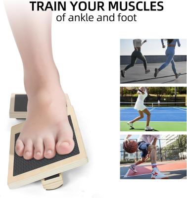 Cina Tavola di bilanciamento quadrata in legno per yoga pedali di fitness giocattoli in legno in colore semplice in vendita