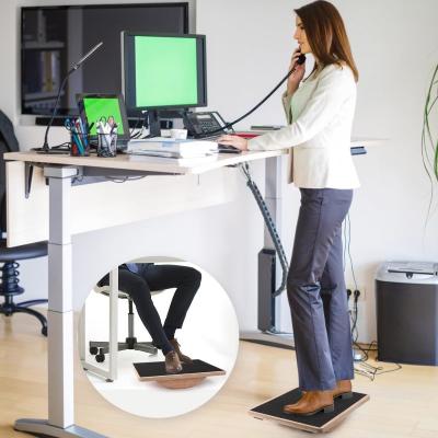 Cina Tavola in piedi Forza del cuore Tavola di bilanciamento in legno Stile di design moderno Anno occasione in vendita