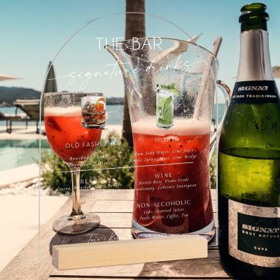 中国 あなたの要求として アクリル飲料バーリスト 木製スタンドの婚活サイン 販売のため