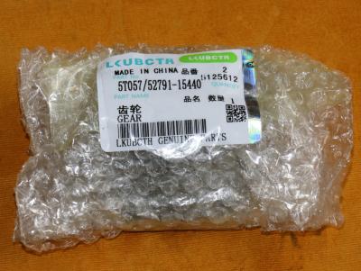 Cina La trebbiatrice dell'ingranaggio della mietitrebbiatrice di DC-68G Kubota parte 5T057-1544-0 52791-1544-0 in vendita
