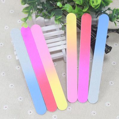 China Salon sandpaper  disposable  100/180 Emery Disposable Nail File for sale