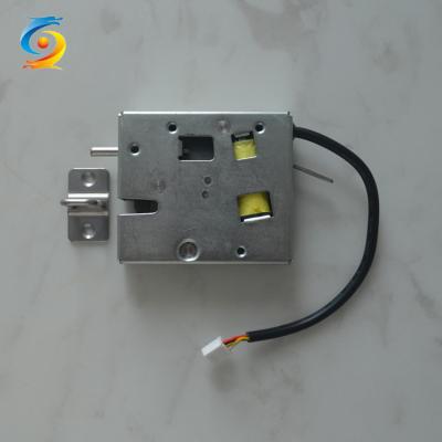 中国 24W長い寿命との電気ソレノイド ロックの掛け金の耐震性の自動 販売のため