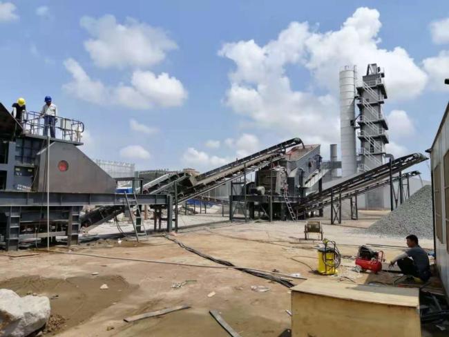 Mobile Stone Impact Crusher Machine100 T/H Granite Mobile Impact Crusher Machine