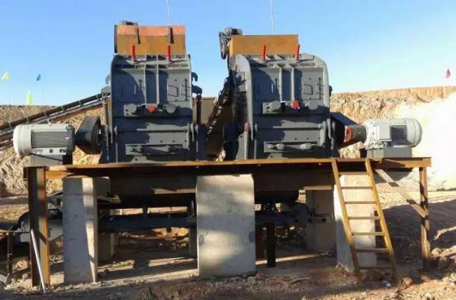 China Factory Impact Crusher PF1214 for Secondary Crushing Stage