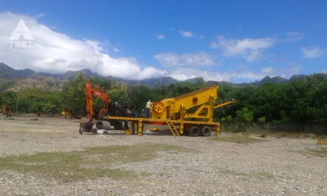 Competitive Ore/Stone PF1010 Impact Crusher Machine China Manufacturer