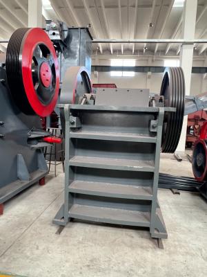 China 180-220kw Motor Power PE1200*1500 Small Mobile Stone Crusher for Crushing Solutions for sale