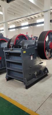 Cina PE600*900 Macinatrice di mascelle con standard e installazione sotto guida tecnica in vendita