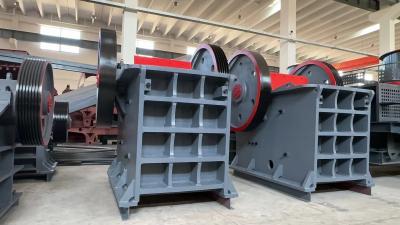 China Grote fabrikanten van molenbrekers met installatie onder technische begeleiding Te koop