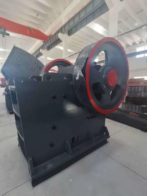 Cina Tecnologia avanzata Grande macinatore di mascella blu per la frantumazione del minerale in vendita