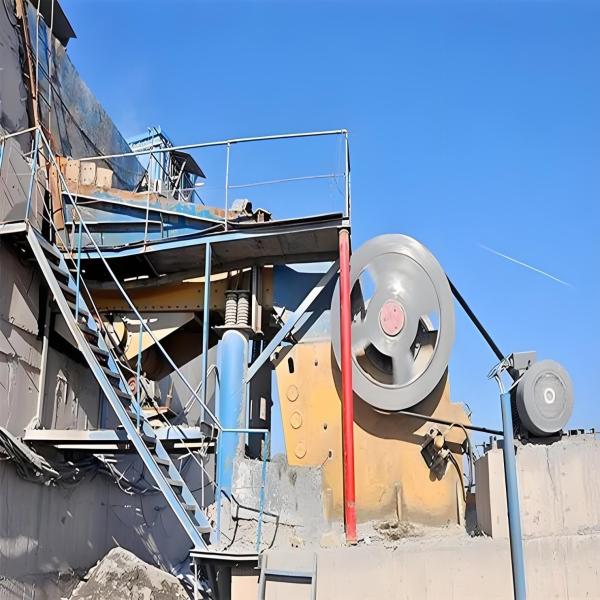 Rock/Ore/Mining Jaw Crusher with 0-410mm Inlet Size and 1 Year After-sales Service