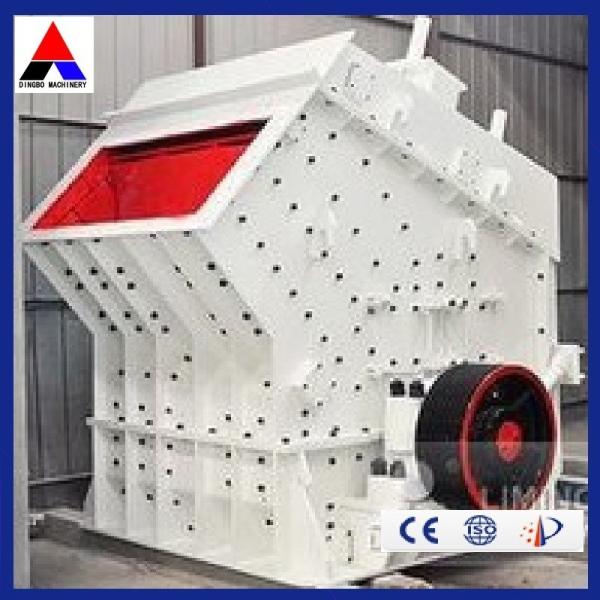 Quality Rollers Wearing Parts Stone Impact Crusher with and Compressive Strength 300MPA for sale
