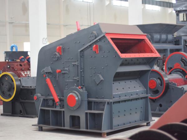Quality Rollers Wearing Parts Stone Impact Crusher with and Compressive Strength 300MPA for sale