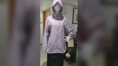 video of sporty sun protection clothing