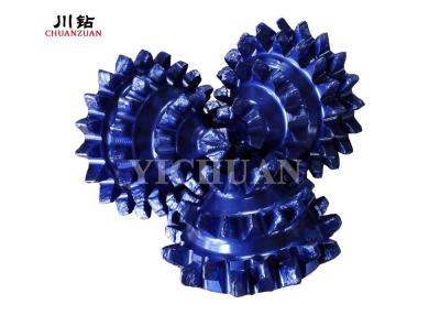 中国 真新しい17 1/2の」オイルの井戸の訓練のための444.5mm製粉された歯の回転式穴あけ工具 販売のため