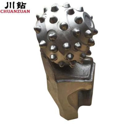 中国 Tricone設計する山機械は8つの1/2のインチIADC 617を密封した忍耐を穴あけ工具 販売のため