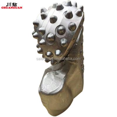 中国 Tricone設計する山機械は8つの1/2のインチIADC 617を密封した忍耐を穴あけ工具 販売のため