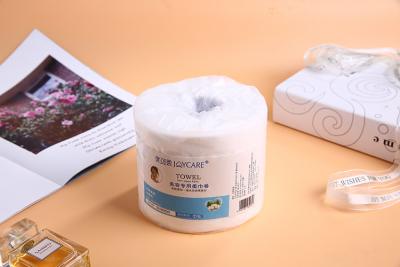 China 20*20cm OEM 80gsm Disposable Cotton Face Towels for sale