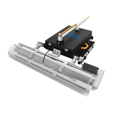 中国 1100mm 幅ブラシヘッド 太陽光パネルクリーニングロボット 2つのリチウムバッテリーとOEMサポート 販売のため