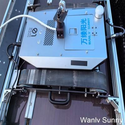 Cina Potente robot fotovoltaico a batteria al litio per la pulizia dei pannelli di Wanlv Sunny Solar in vendita