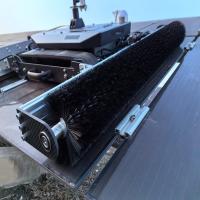 China Remote Controlled Solar Panel Cleaning Robot Lithium Battery 1000mm Cleaning Width for sale