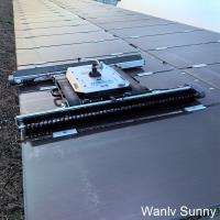China Semi-Automatic Solar Panel Cleaning Robot with Two Rotating Brushes 1200mm for sale