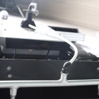 China Electric Solar Panel Cleaning Robot Anti-Falling Control 120W 24V Maintenance Solution for sale