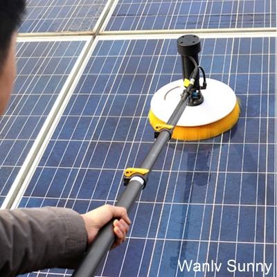 Cina Spazzola elettrica semiautomatica a testa singola per la pulizia dei pannelli fotovoltaici in vendita