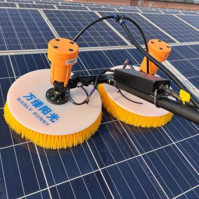 China Hoogdrukreiniging Water gevoed telescopische borstel voor het reinigen van ramen van dubbele voeding versie Te koop