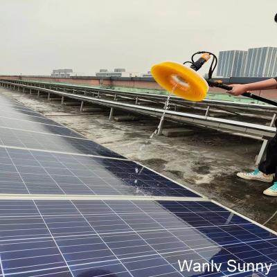 Cina Spazzola per la pulizia ad alta pressione per il trasporto spazzola solare con testa rotante singola e palo da 7,5 M in vendita