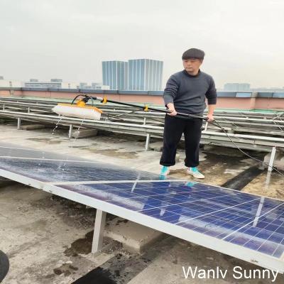 China Supported OEM Solar Panel Cleaning Tool with Manual Spray Brush and 7.5m Max Unfold Size for sale