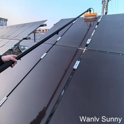 Cina Wanlv Telescopic Carbon Fiber Pole Manual Water Spray Brush per il lavaggio di impianti fotovoltaici in vendita