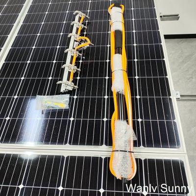 China Beginsel Fysieke reiniging Zonnepaneelreiniger met hoge druk water spuit spuitstuk borstel Te koop
