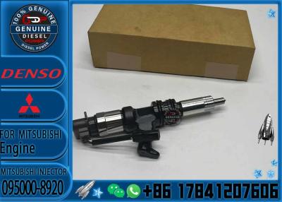 Cina DENSO iniettore 095000-8920 ME306398 nuovo iniettore Common Rail 095000-8920 ME306398 per motore M-itsubishi 6M60T in vendita