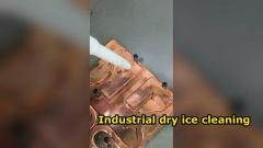 Small dry ice cleaning machine for non-abrasive cleaning of electronic circuit boards
