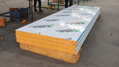 中国 耐火性のガラス繊維 サンドイッチ パネル 販売のため